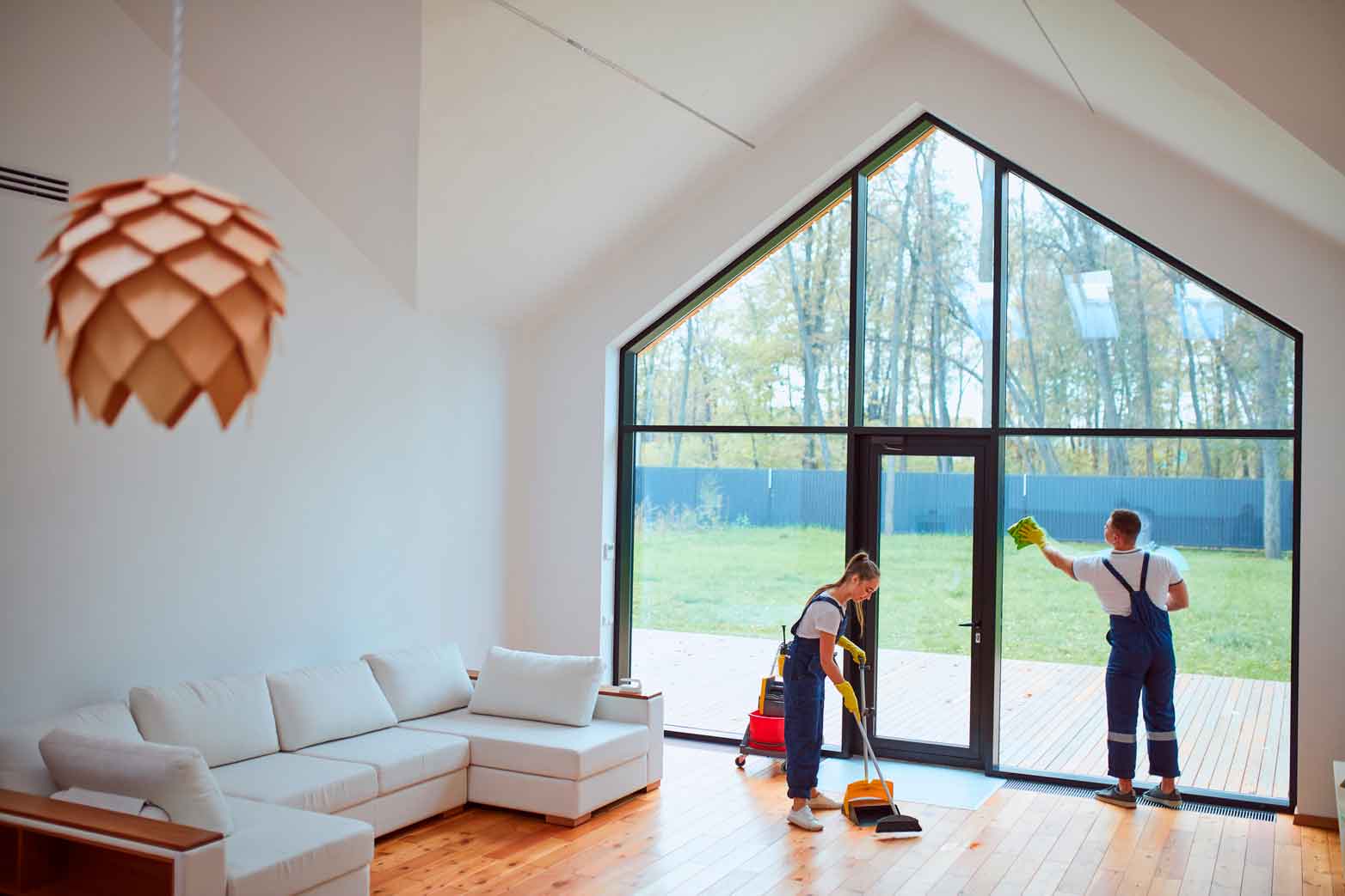 Residential & Commercial Cleaning - EA Cleaning Services